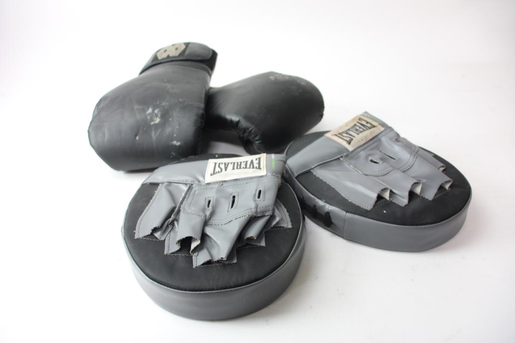 Boxing Gloves, Wallet, And More, 11 Pieces | Property Room