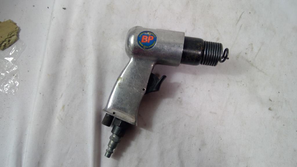 Bp Buffalo Pneumatic Air Gun | Property Room