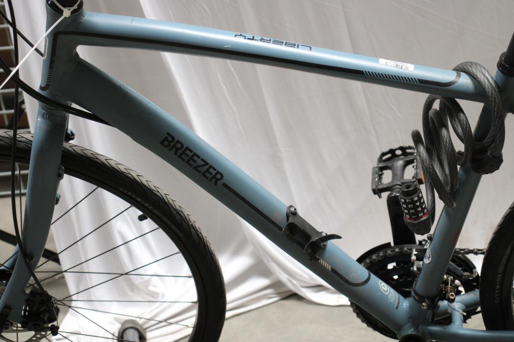 Breezer Liberty Road Bike | Property Room