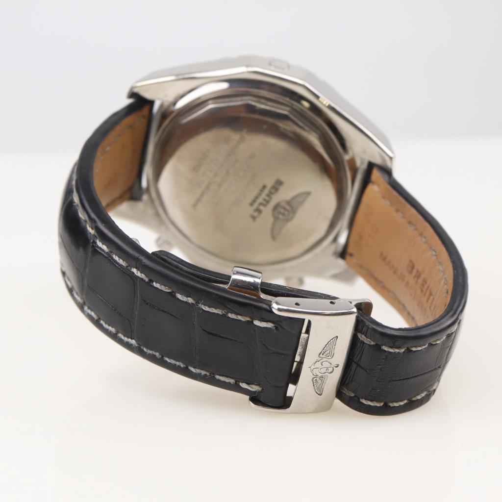 Breitling Bentley Motors Chronograph T Speed Watch - Evaluated By Our ...