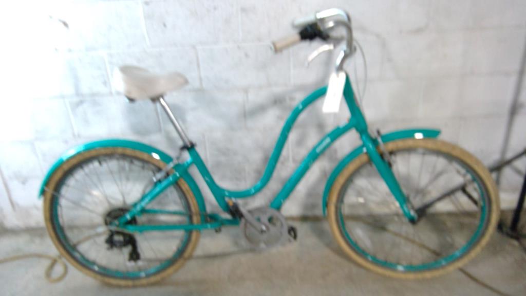 Brooklyn Bicycle Co Beach Bike | Property Room Brooklyn Bicycle Co Beach Bike | Property Room