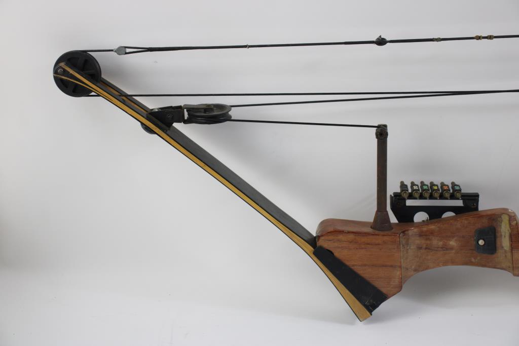 Browing Explorer I Bow | Property Room