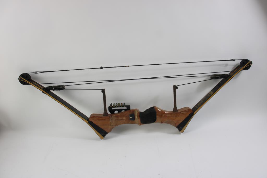Browing Explorer I Bow | Property Room