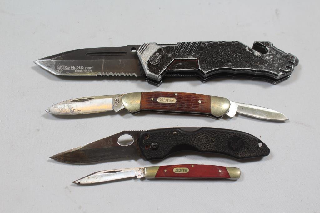 Buck, Smith & Wesson+ More Folding Blade Knives 4 Pieces | Property Room
