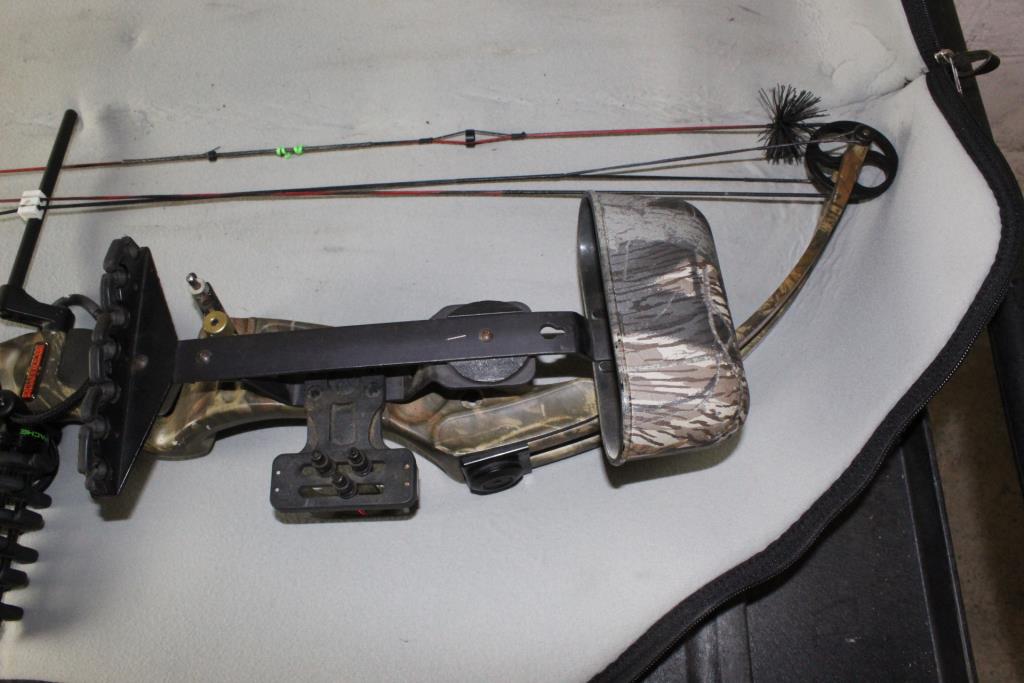 Buckmaster Compound Bow | Property Room