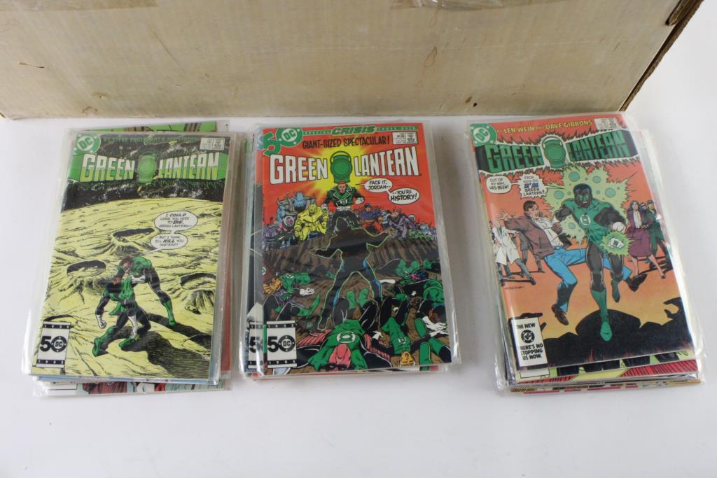 Bulk Comic Collection 150 + Pieces | Property Room