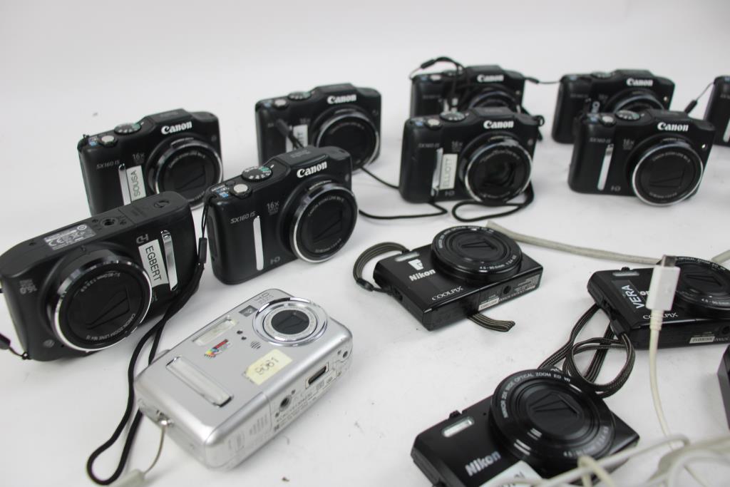 Bulk Lot Cameras And Cable Adapters | Property Room