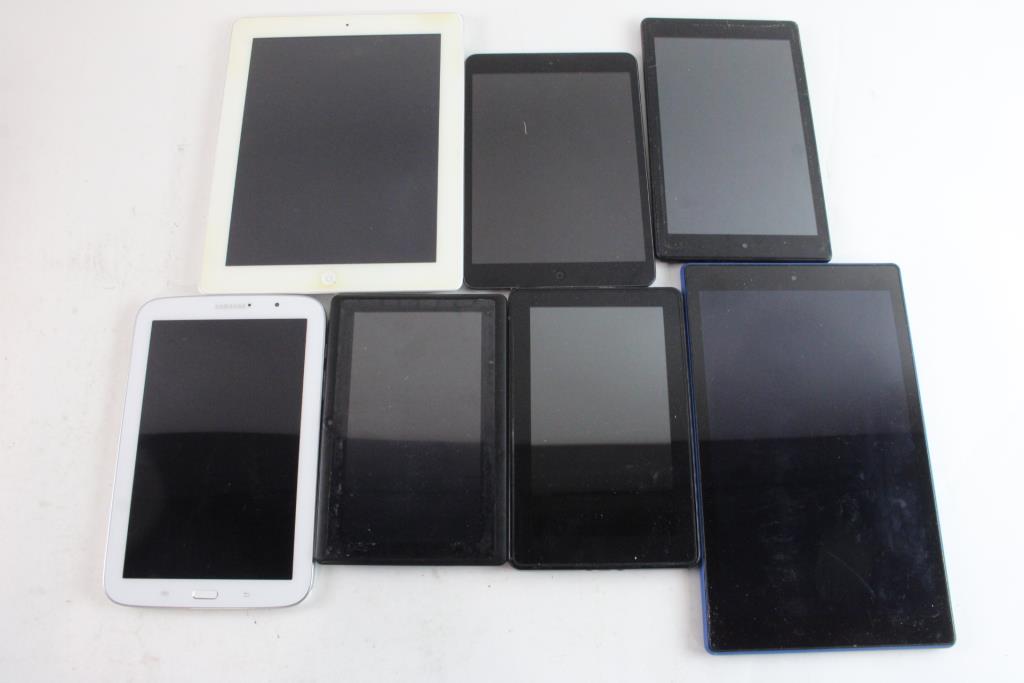 Bulk Tablet Lot, 5+ Pieces | Property Room