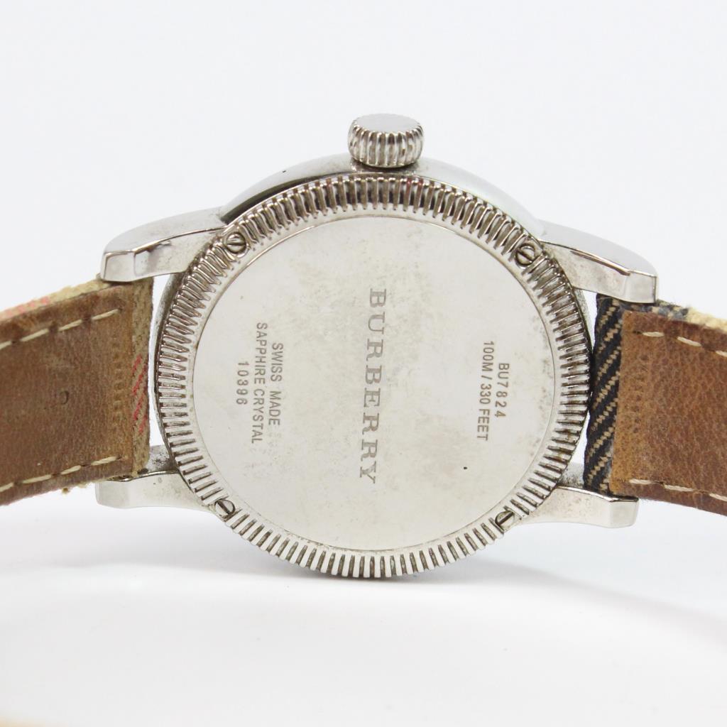 Burberry Housecheck Watch | Property Room