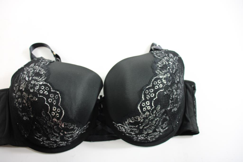 Cacique Bra, Size: 46DDD | Property Room