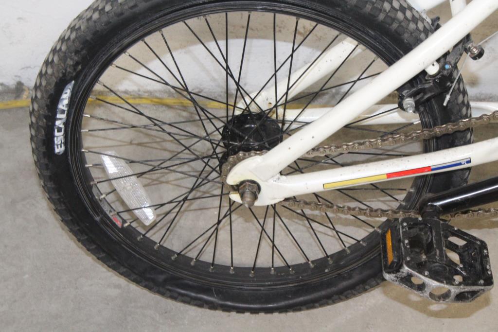 Cadillac Escalade BMX Bike | Property Room