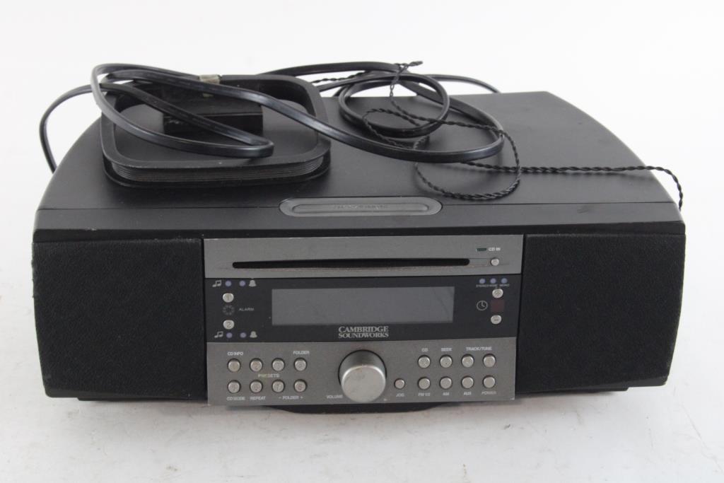 Cambridge Soundworks Stereo | Property Room