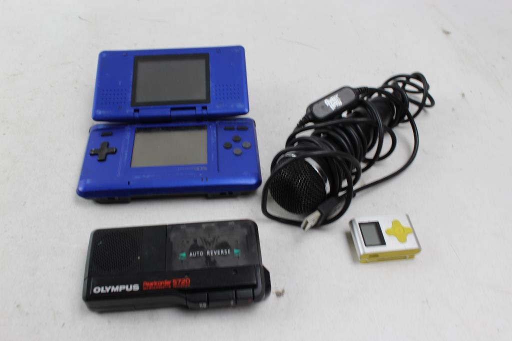 Camera, Garmin Gps, Olympus Recorder, Nintendo Ds, Tablets And More: 10 ...