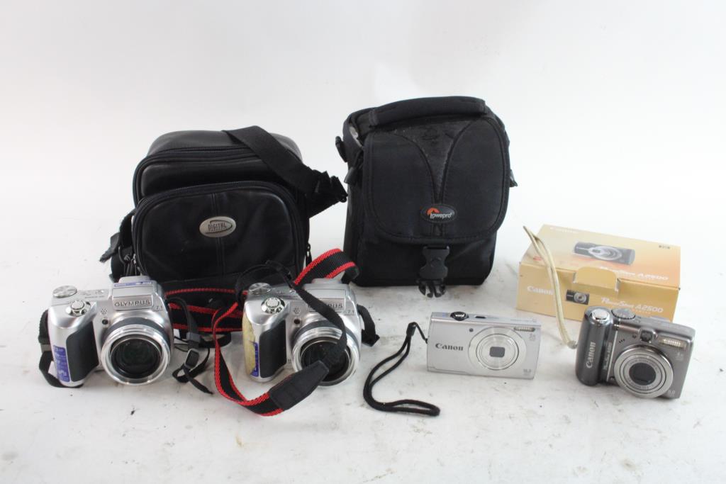 Camera Lot, 3 Pieces | Property Room