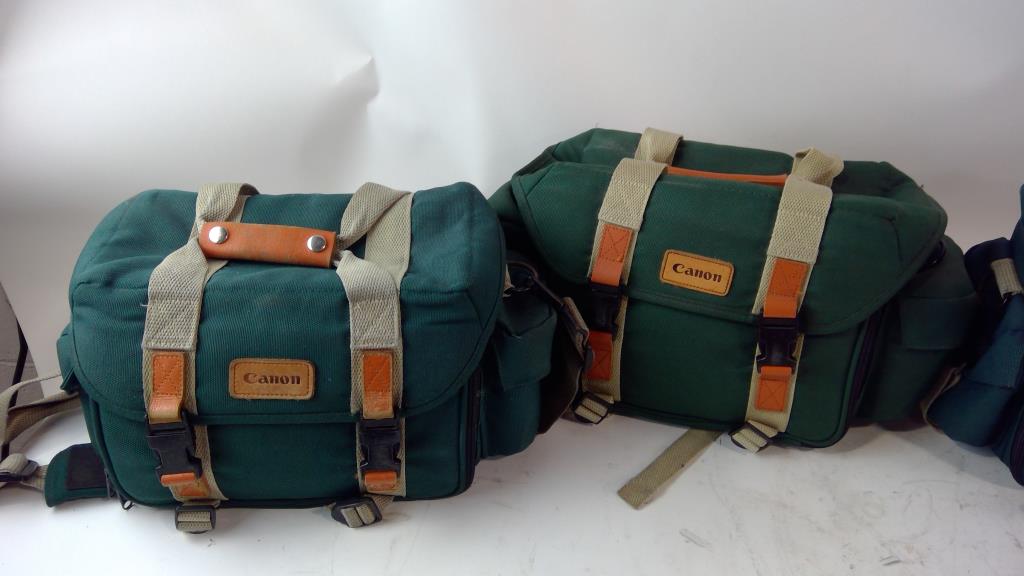 Canon Camera Bags, 4 Pieces | Property Room
