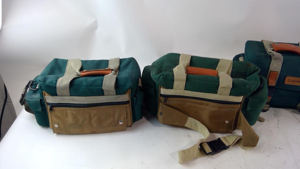 Canon Camera Bags, 4 Pieces | Property Room