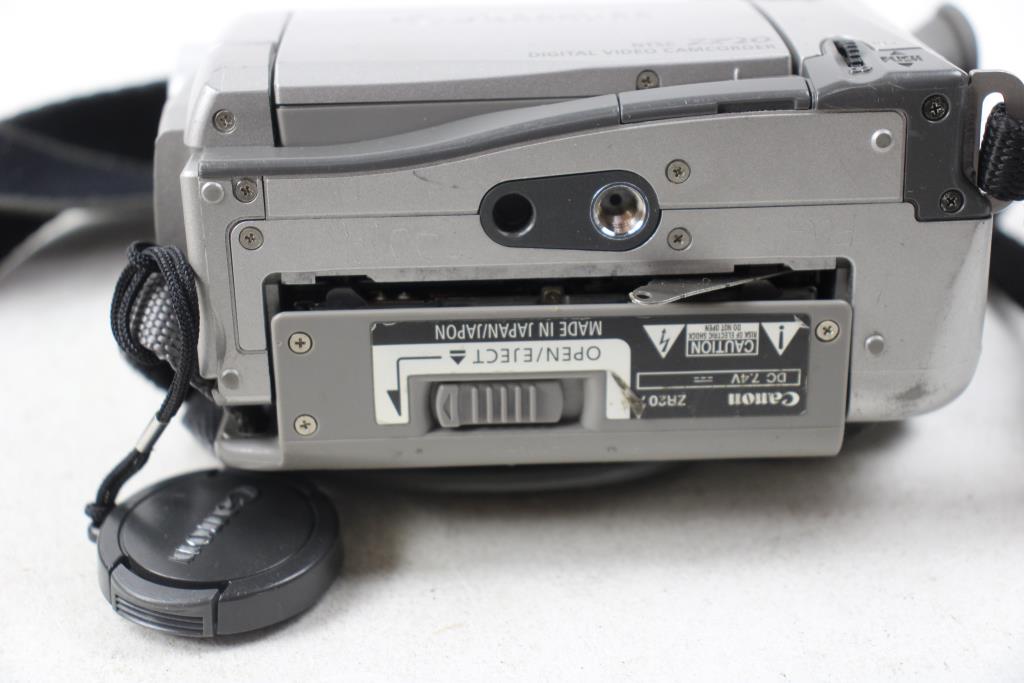 Canon Camera Lot | Property Room