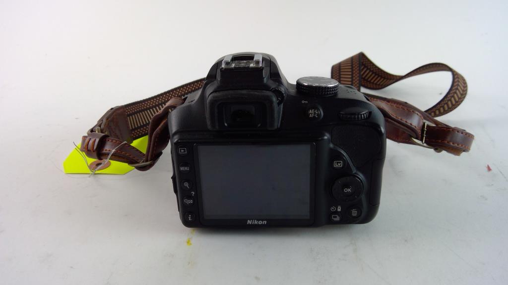 Canon D3400 Digital Camera | Property Room