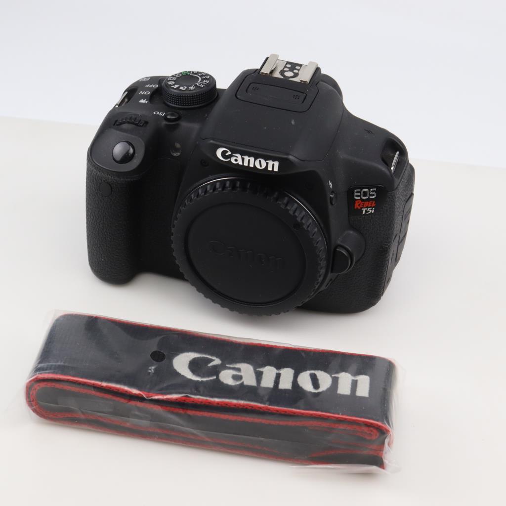 Canon EOS Rebel T5i Digital SLR Camera | Property Room