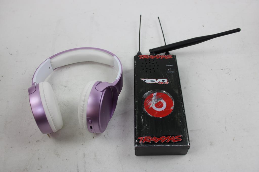 Canon PowerShot ELPH 160 PC2197, JBL Tune Earbuds, Purple Kids ...