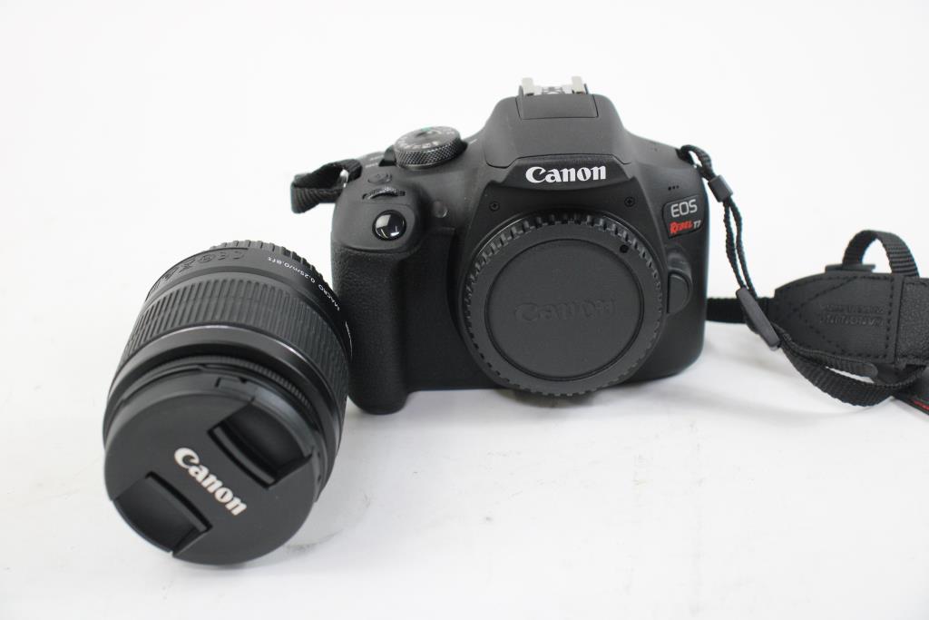Canon Rebel T7 35mm SLR Camera | Property Room