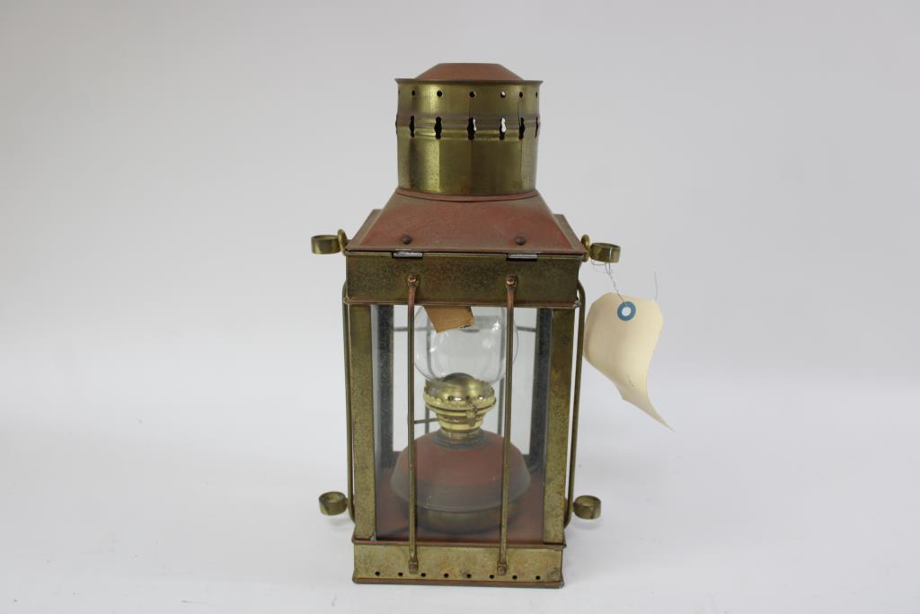 Cargo Light No.3954 | Property Room