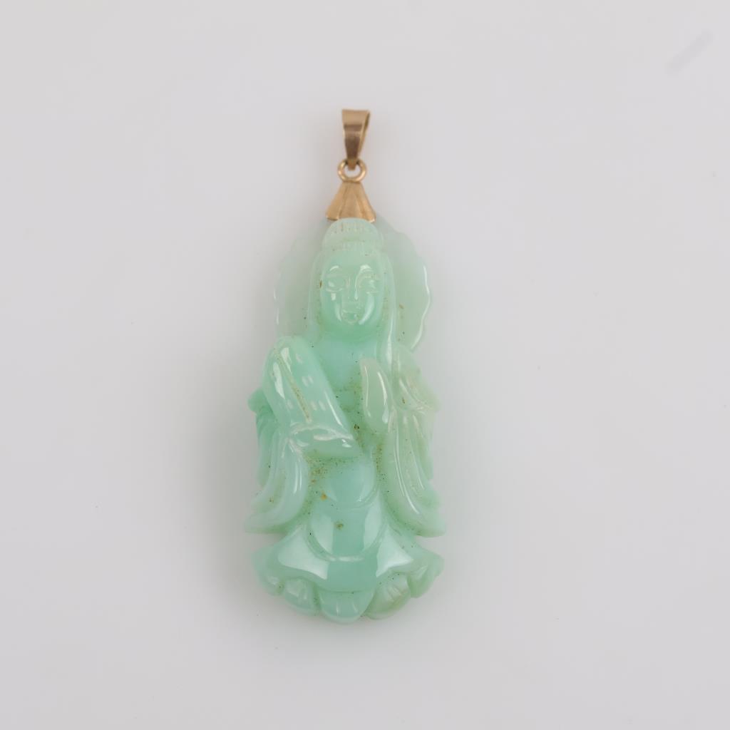 Carved Jadeite Pendant 10kt Gold Bail | Property Room