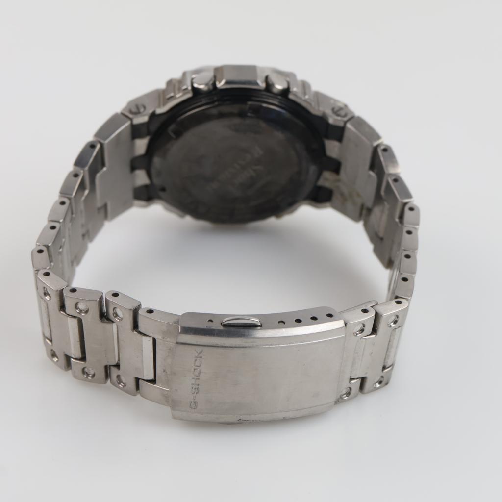 Casio G-Shock Standard Digital Modern Watch | Property Room