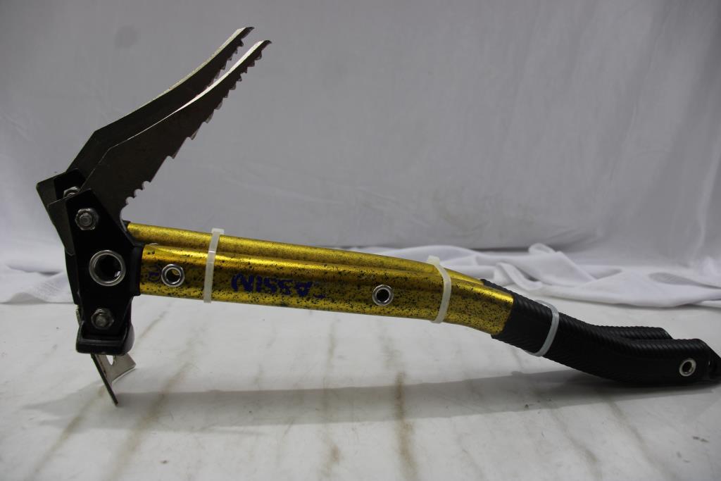 Cassin Ice Axe X2 | Property Room