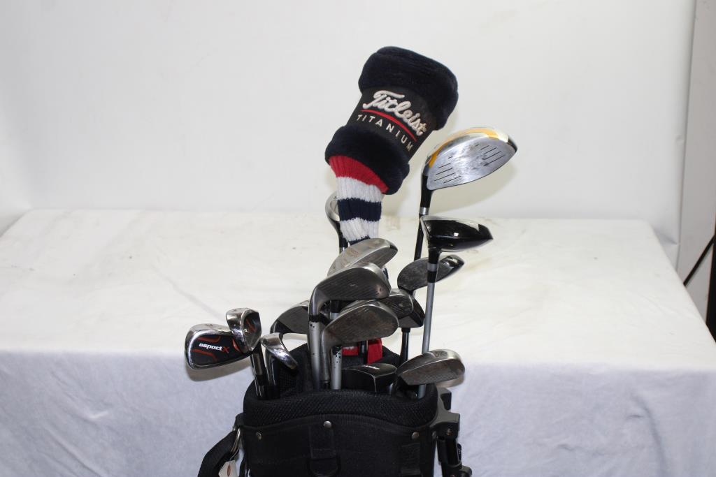 Catalyst Bag With Clubs, 16 Pieces | Property Room