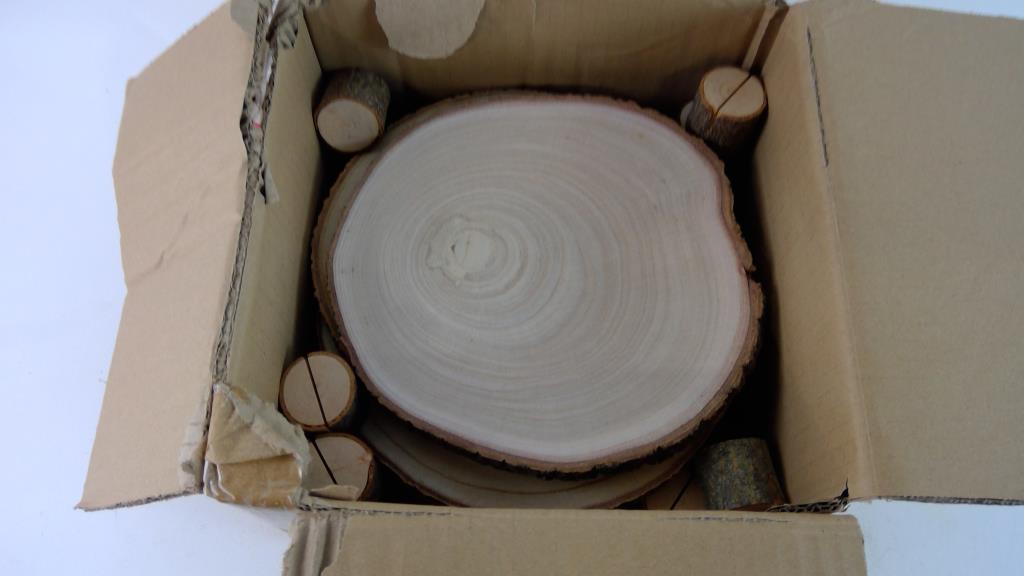 Caydo Natural Wood Slices, 5+ Pieces | Property Room