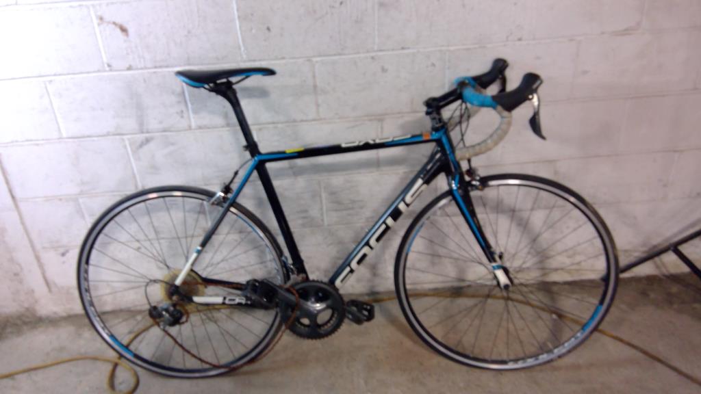 Cayo Focus Road Bike | Property Room