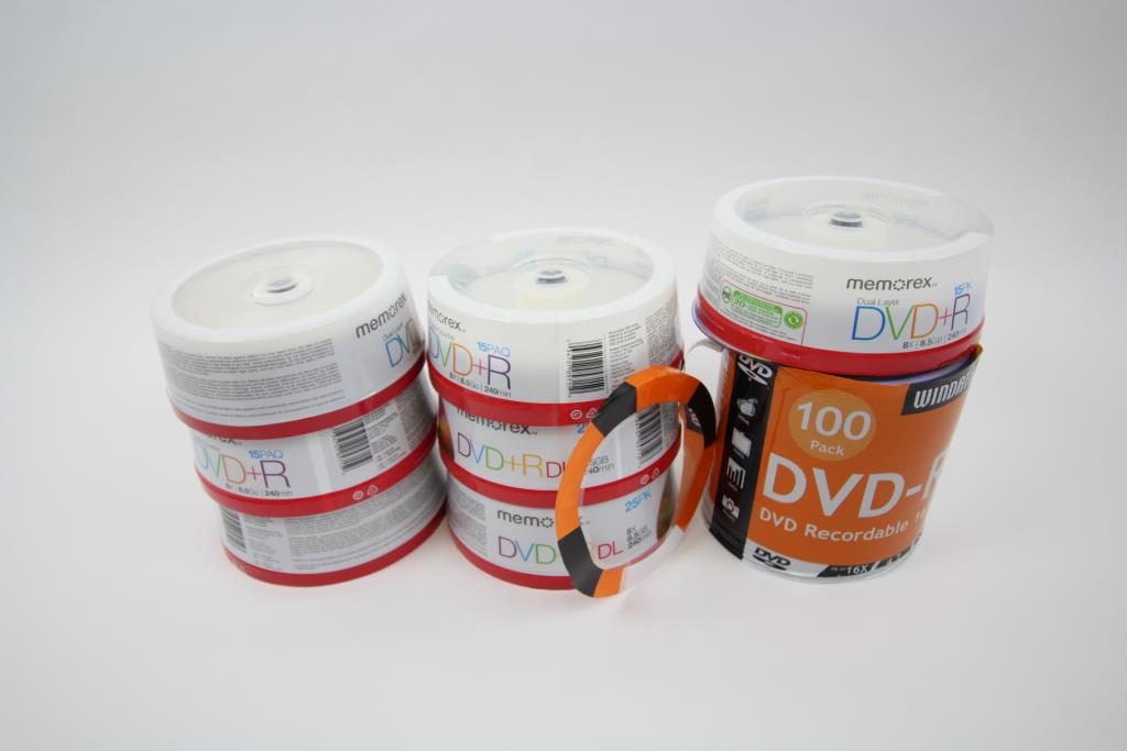 CD/ DVD Bulk Lot, 100+ Pieces | Property Room
