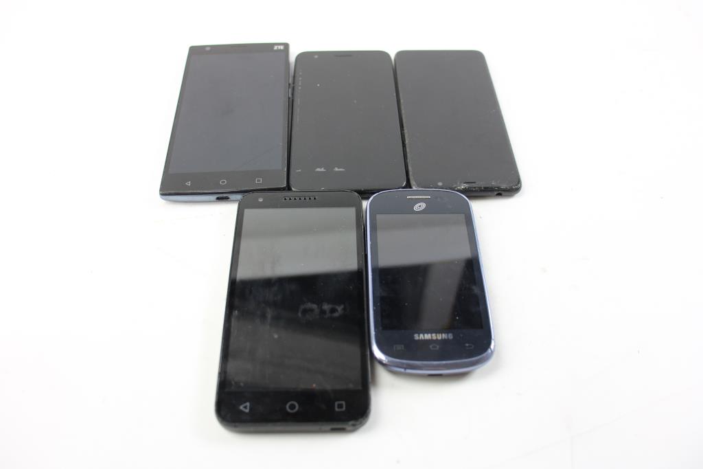 Cell Phone Lot, 5 Pieces | Property Room