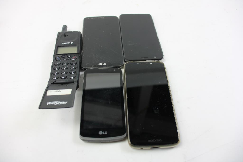 Cell Phone Lot, 5 Pieces | Property Room