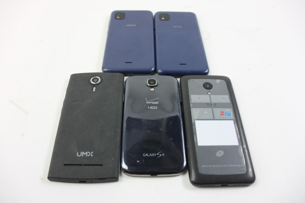 Cell Phone Lot, 5 Pieces | Property Room