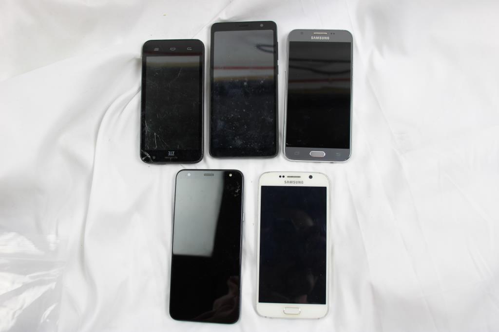 Cell Phone Lot, 5 Pieces | Property Room