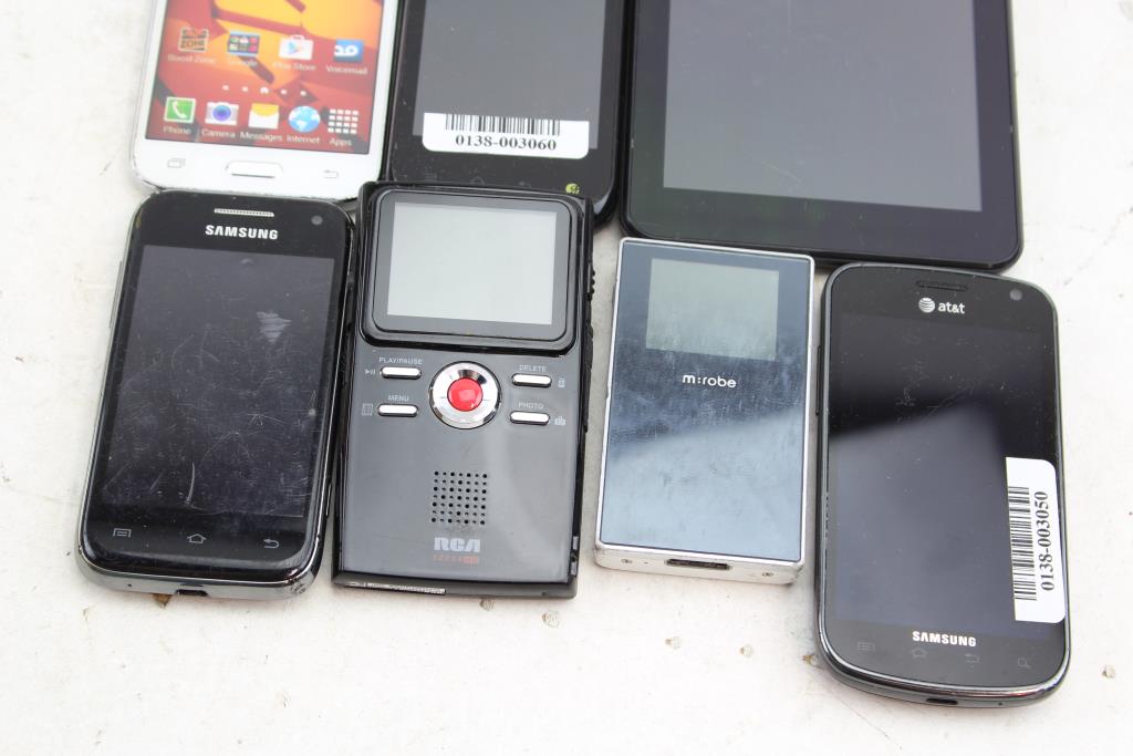 Cell Phones, MPs Player, Camera: Samsung, LG: 7 Pieces, Sold For Parts ...
