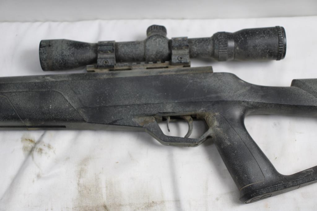 Center Point Pellet Gun With Scope | Property Room