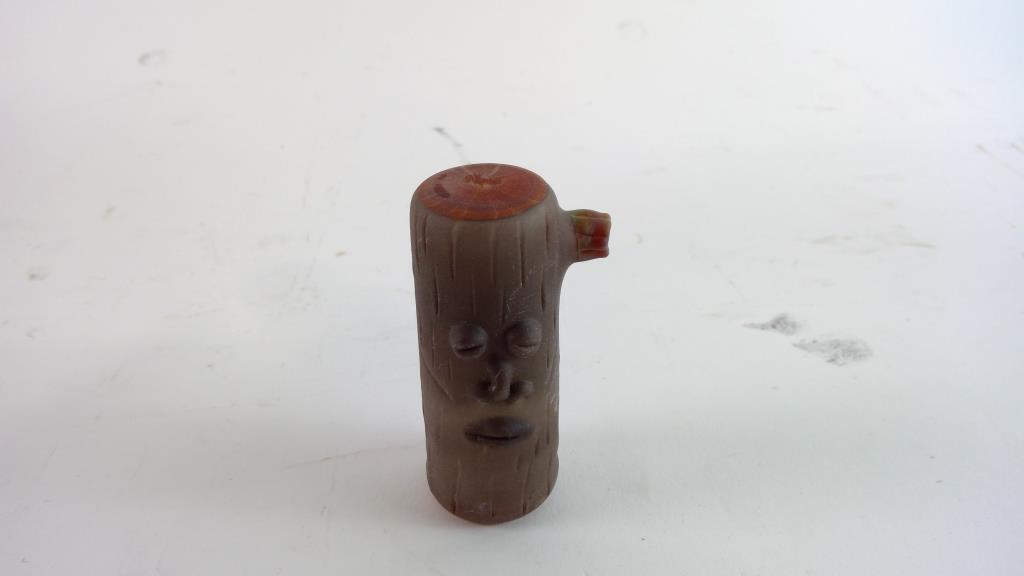 Chad G Log Hand Pipe | Property Room