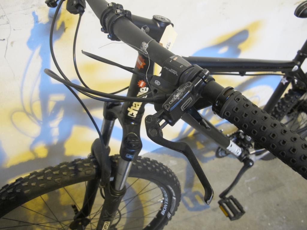 Charge Cooker Mountain Bike | Property Room