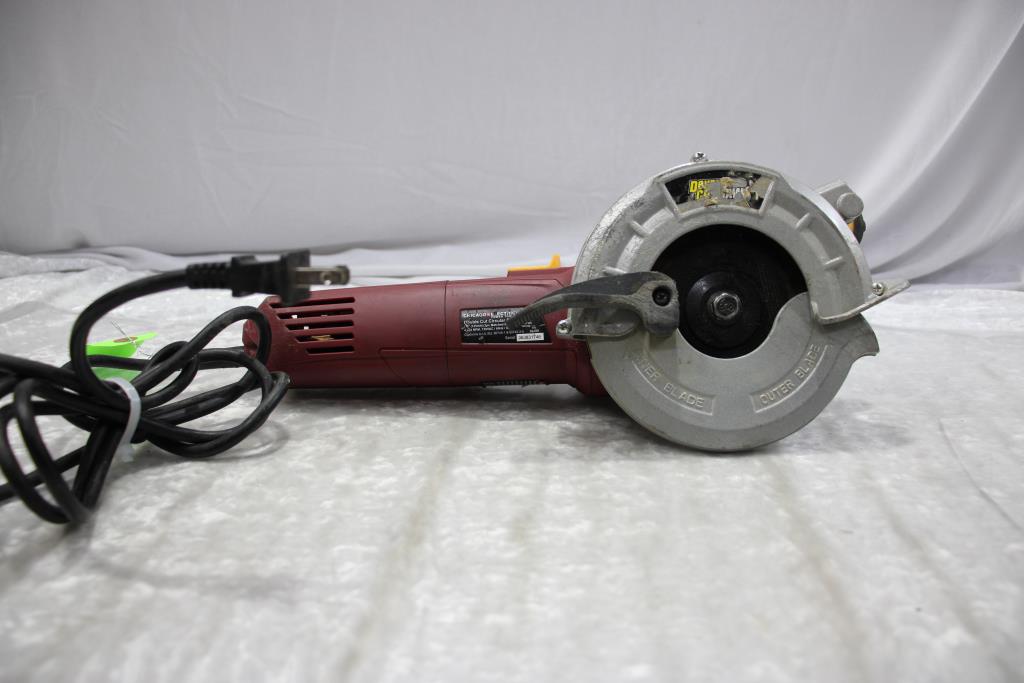 Chicago Electric Double Cut Circular Saw | Property Room