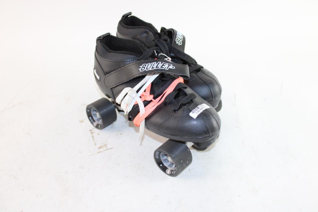 Chicago Skates Bullet Roller Skates, Size Mens 11 | Property Room