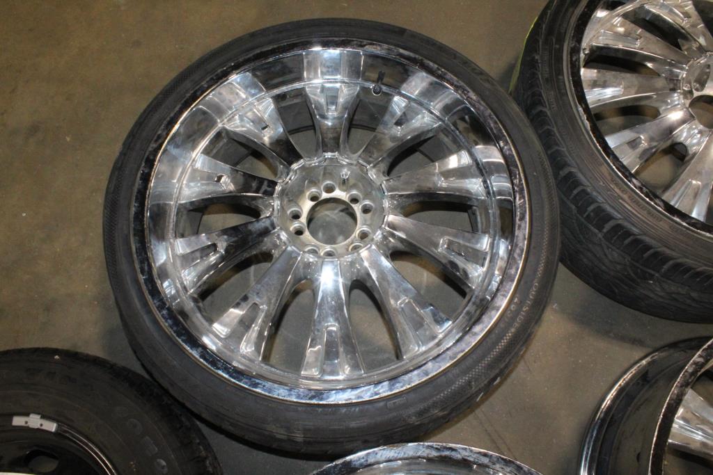Chrome 22" Rims/wheels, 5 Pieces | Property Room
