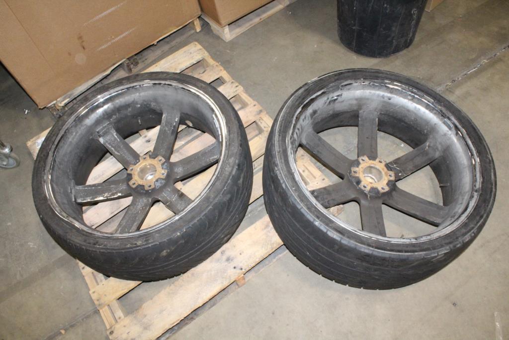 Chrome 26" Rims/wheels, 2 Pieces | Property Room
