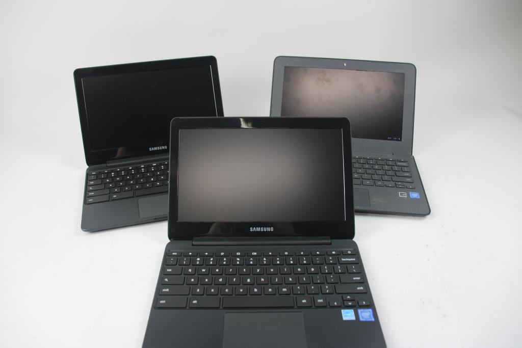 Chrome Computer Lot, 5 Pieces | Property Room