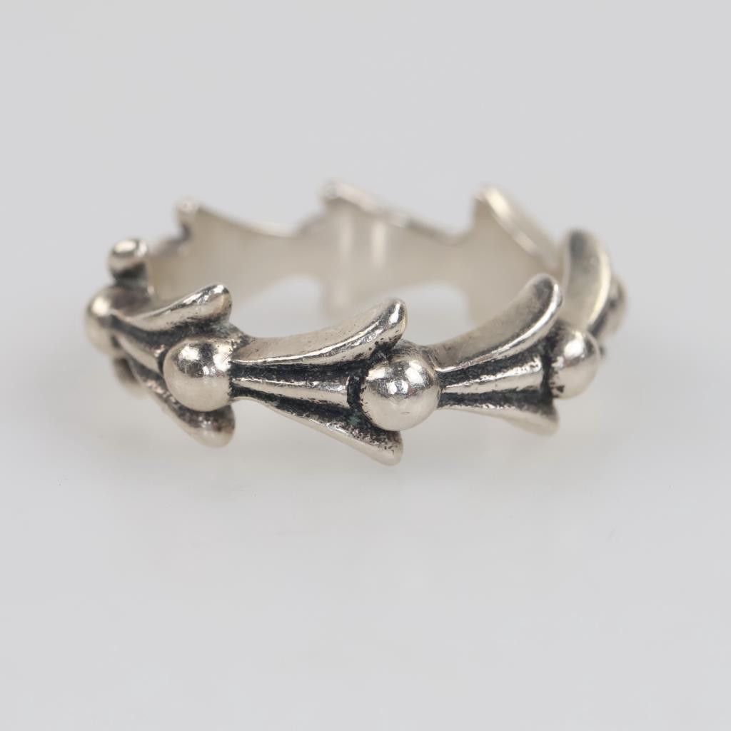 Chrome Hearts Sterling Silver Cross Tail Ring | Property Room