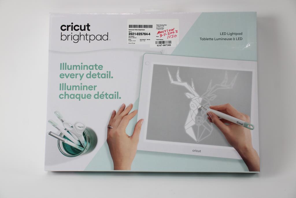 Circut Birghtpad LED Lightpad | Property Room