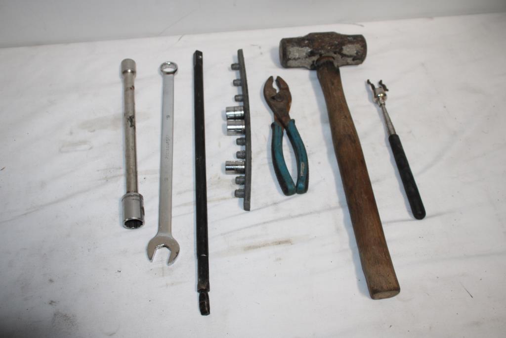 CLC Tool Bag With Hammer, Sockets, And More | Property Room