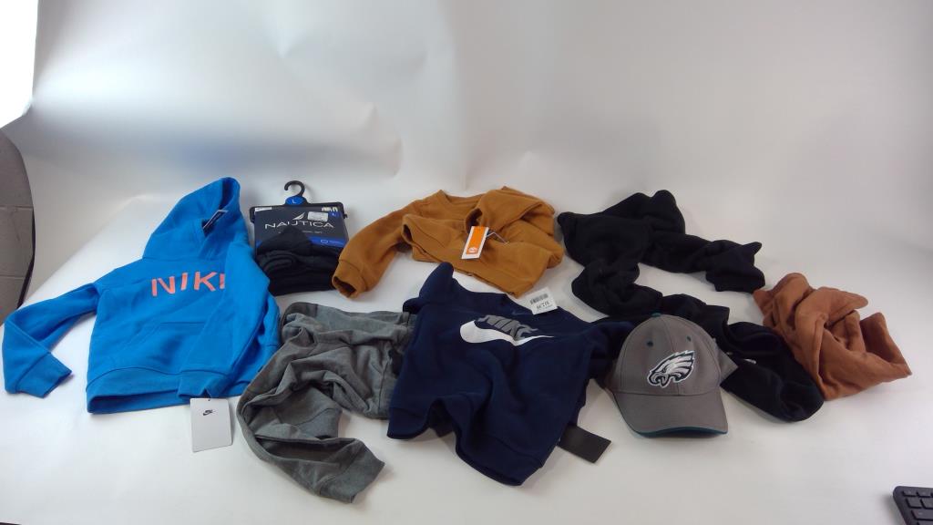 Clothing Lot, 3+ Pieces | Property Room